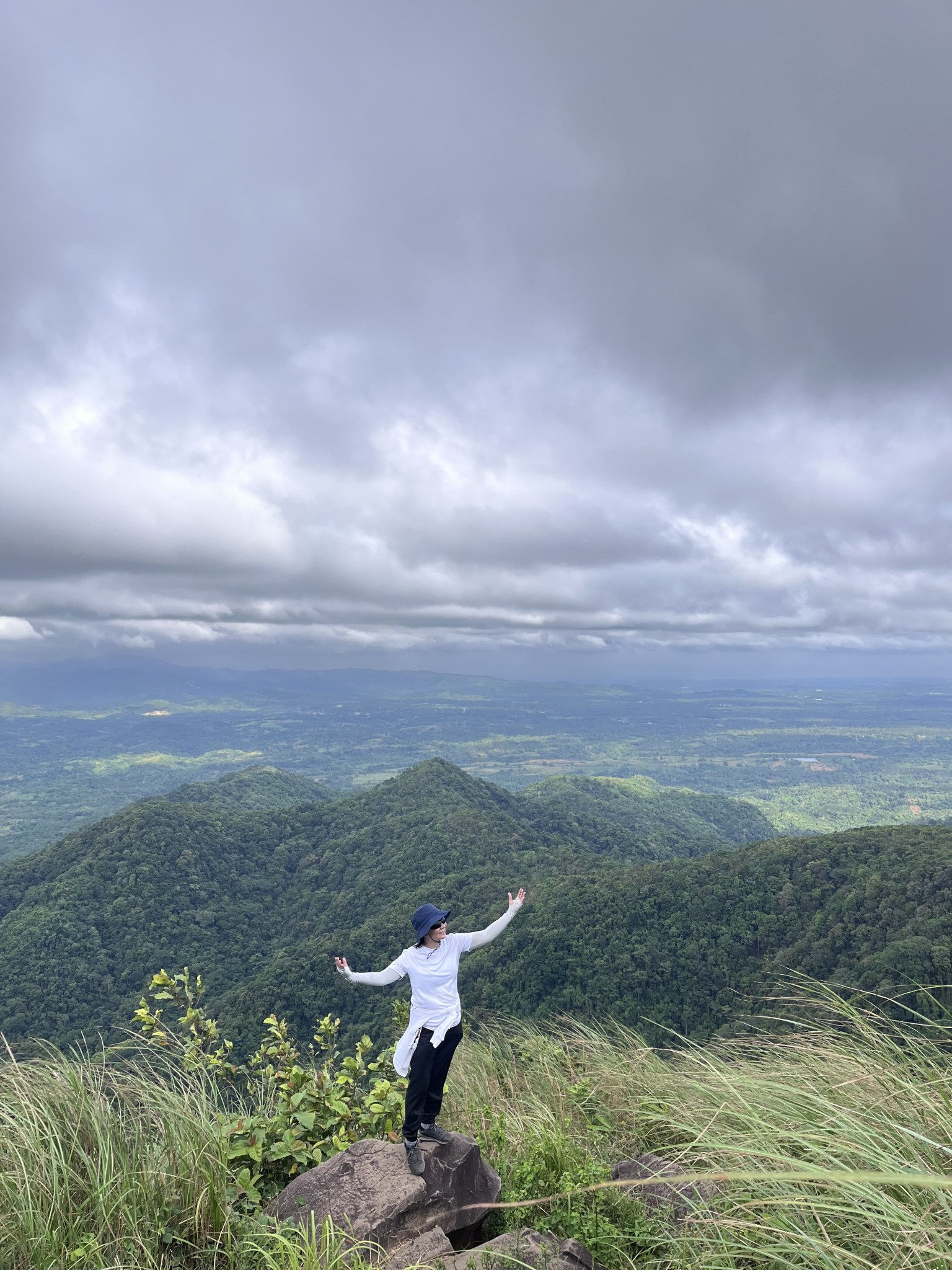 3 mountains, 2 nights sleep deprivation, 1 day hike: my first trilogy ...